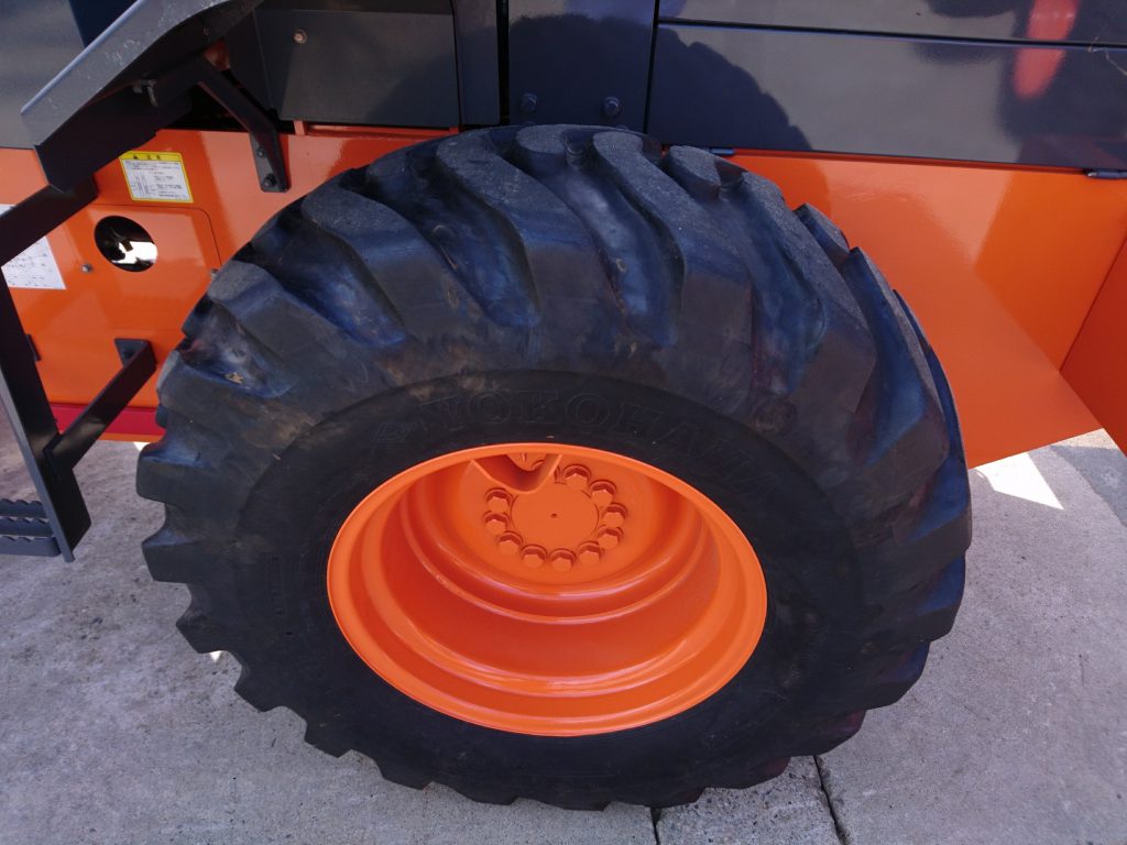 日立 ZW100 – 除雪の総合デパート 株式会社ニットク