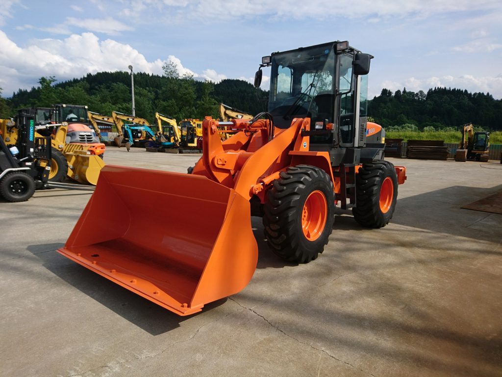 日立 ZW100 – 除雪の総合デパート 株式会社ニットク