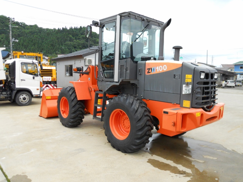日立 ZW100 – 除雪の総合デパート 株式会社ニットク
