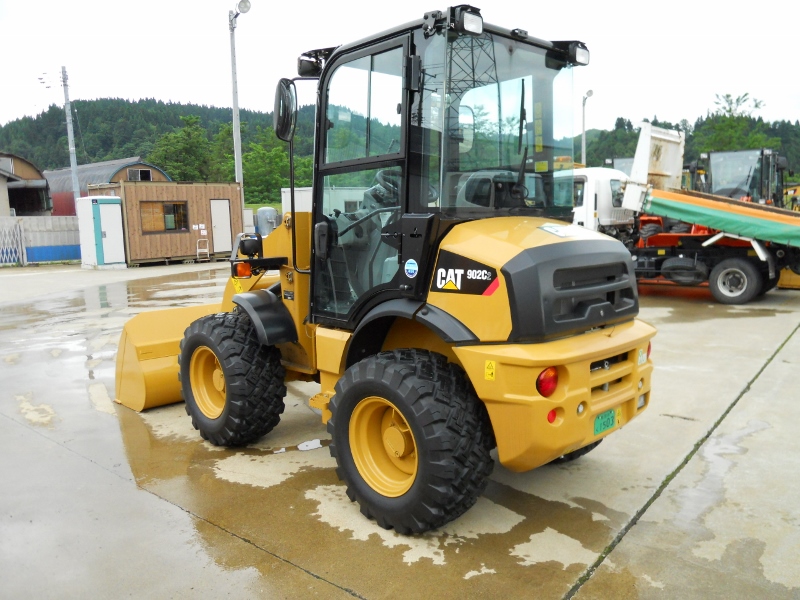 CAT 902C2 – 除雪の総合デパート 株式会社ニットク