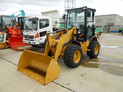 CAT 902C – 除雪の総合デパート 株式会社ニットク