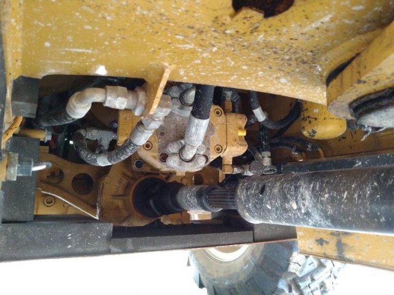 CAT 902C2 – 除雪の総合デパート 株式会社ニットク