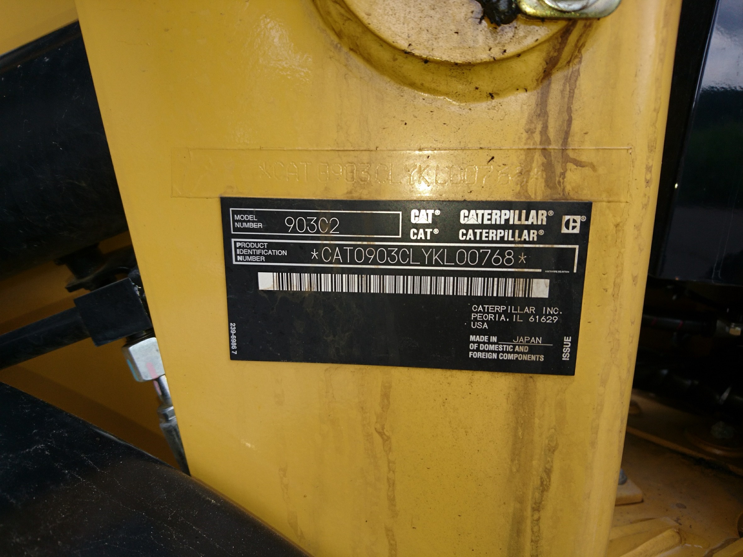 CAT 903C2 – 除雪の総合デパート 株式会社ニットク