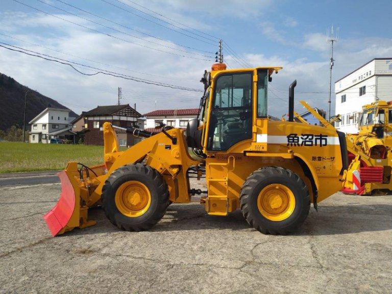 CAT 910 – 除雪の総合デパート 株式会社ニットク